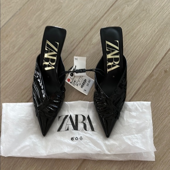 Zara | Shoes | Zara Black Mules With Kitten Heel And Quilted Design ...